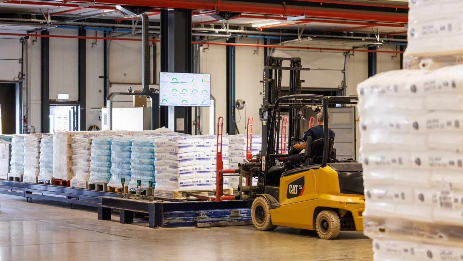 Bolk Business Improvement: Data-Driven Logistics & Production